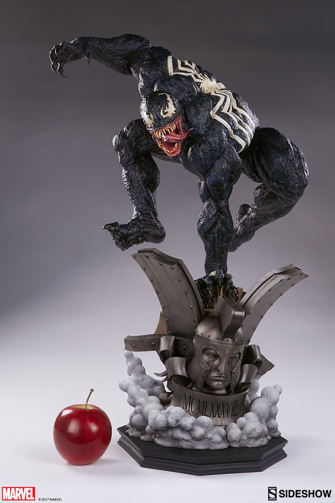 Sideshow Collectible Venom Premium Format Figure